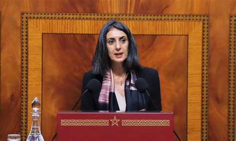 السيدة نادية فتاح تستعرض أهم مضامين مشروع قانون مالية