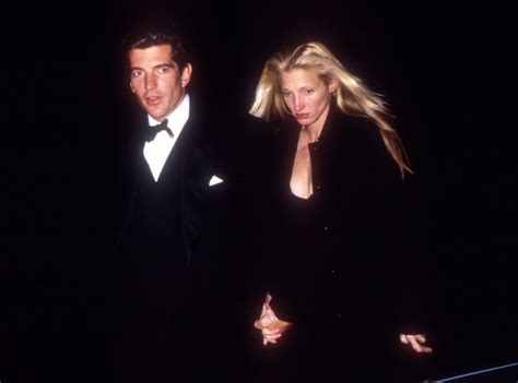 The Complicated Reality Of Jfk Jr And Carolyn Bessettes Relationship