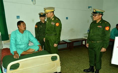 တပ်မတော်‌ဆေးရုံများ၌ တက်ရောက်ဆေးကုသမှုခံယူနေသူများအား သွားရောက်ကြည့်ရှုအားပေး Myawady Webportal