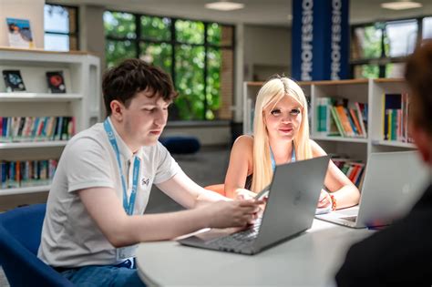 Level 3 Hr Support Apprenticeship Shcg South Hampshire College Group