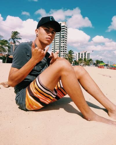 Beach Tumbex