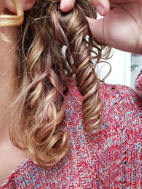 Id Like To Give A Shout Out To This Chonk Curl R Curlyhair
