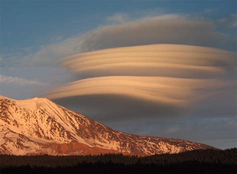 Lenticular Cloud Formations Starlisa Black Photography