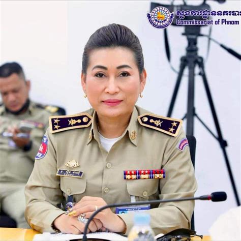 សម្ដេចតេជោ ហ៊ុន សែន តែងតាំងនាយនគរបាលជាតិ៥រូប ជាអគ្គស្នងការរងនគរបាលជាតិ