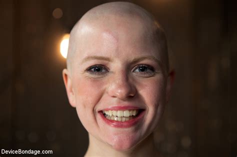 Alani Pi Head Shaved Slut Live Show Part