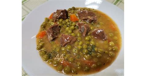 Телешко с грах и моркови