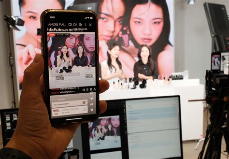 아모레퍼시픽 뷰티 브랜드 최초 라이브커머스 누적 방송 5000회·판매 1000억원 돌파 아시아엔 The Asian