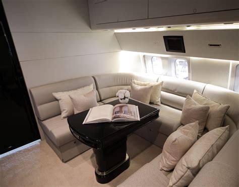 2000 Boeing Bbj For Sale England Uk 6598 Hrs Avbuyer