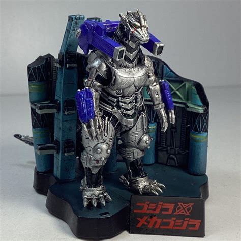 ゴジラ名鑑2 ドッグin 三式機龍 メカゴジラ 重武装型 メルカリ