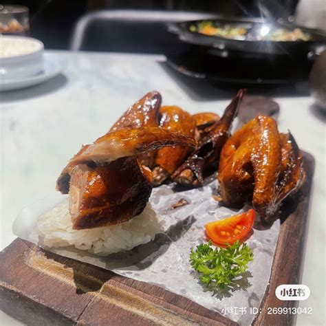 港人大讚內地快餐店「塔斯汀」超抵食！極推麻婆豆腐漢堡 售¥19 9一個餐：贏香港連鎖快餐店幾條街！ 星島日報