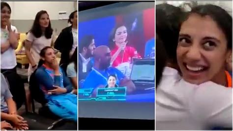 Video Watch Smriti Mandhana Celebrates With Harmanpreet Kaur And