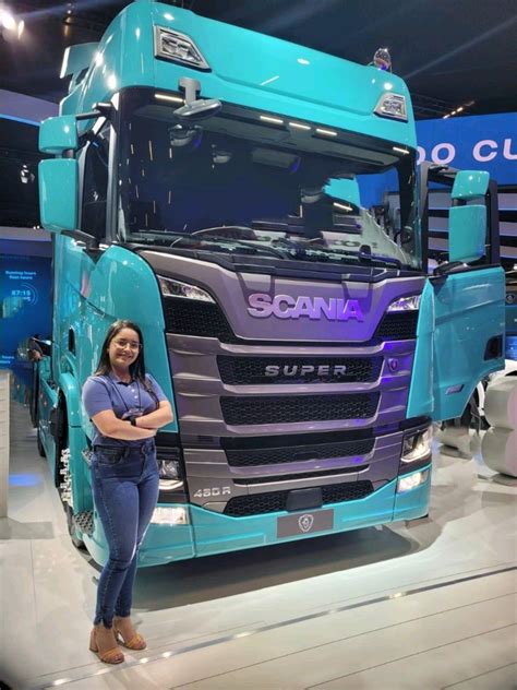 Scania Codema 02anos Luana Costa