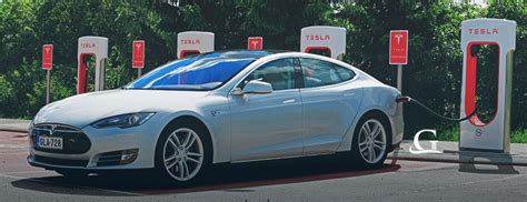 Tesla Facing Class Action Lawsuit For Unintended Acceleration
