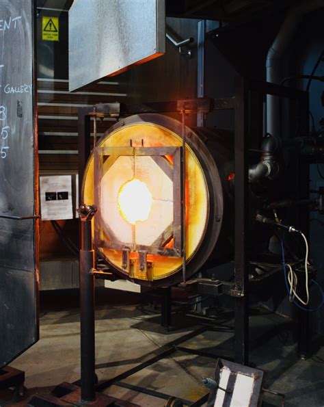 Small Glory Hole 1 4 Hour Canberra Glassworks Reservations