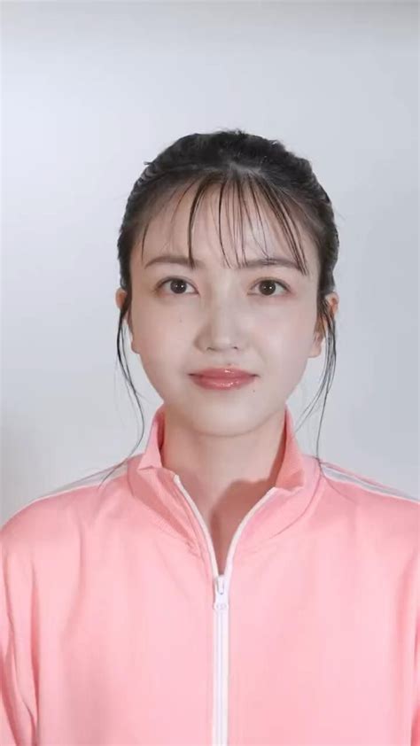 ボード「浜辺美波minami Hamabe」のピン