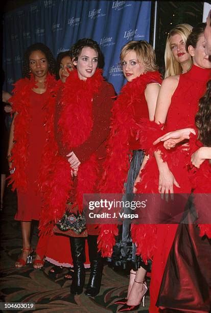 Brittany Murphy 2000 Photos And Premium High Res Pictures Getty Images