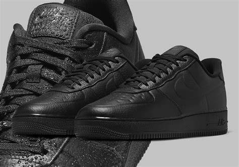 All Black Low Top Air Force Ones Deals