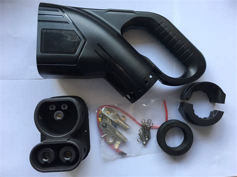Ccs Dc Rapid Charge Ev Connector Handset Type 2 Combo Iec 62196 3