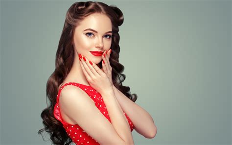6132641 Model Girl Hand Jewel Face Woman Lips Nails Cool