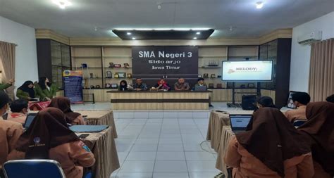Puluhan Siswa Sman 3 Sidoarjo Dibekali Pelatihan Mendeley Sman 3 Sidoarjo