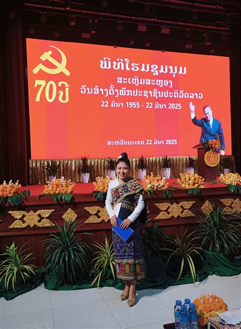 Pj Zaiaiw ໄຊອິ໋ວ ແລ້ວຕອນເຊົ້າ ຕອນບ່າຍ🎤ຢູ່ເດີ່ນບານຕໍ່ ຮັບໜ້າທີ່mc🎤ພິທີກອນສິລະປະ💃🕺