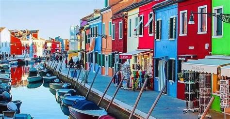 15 Cities With Stunningly Colorful Architecture Decofond