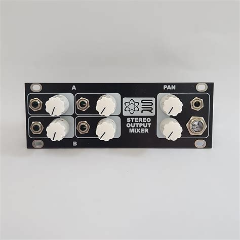 Synthrotek 1u Stereo Output Mixer Reverb