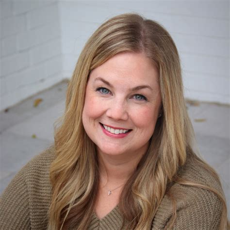 Amy Arnolds Instagram Twitter And Facebook On Idcrawl