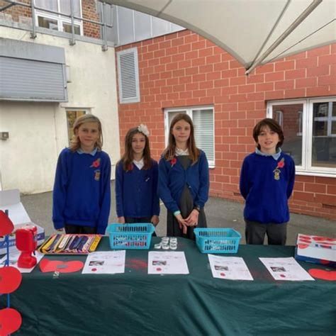 Rockmount Primary School Remembrance Day