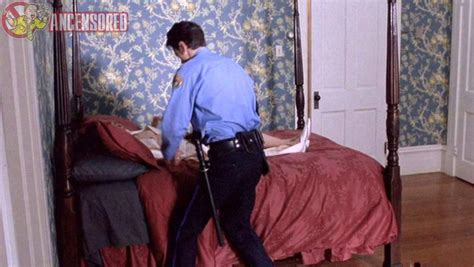 Голая Джанет Ши в Sonny