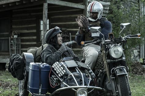 Crítica Tales of the Walking Dead S01E01 e S01E02 Grande Homem e