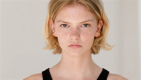 Kaya Ebbe Mini Pack Girl Celeb Club