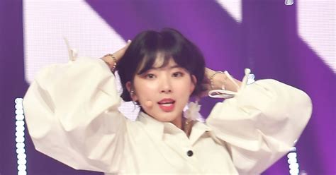 레이디스 코드 주니 옐로우 슈즈가 포인트 포토엔hd
