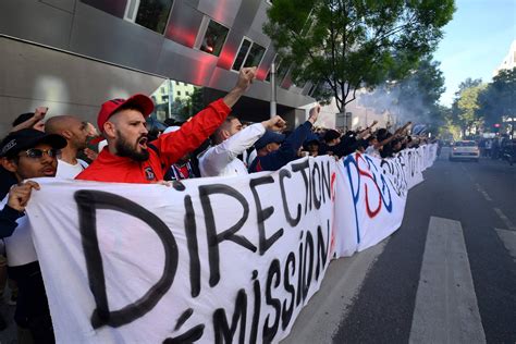 PSG reforça segurança nas casas de Neymar e Messi Esporte Folha