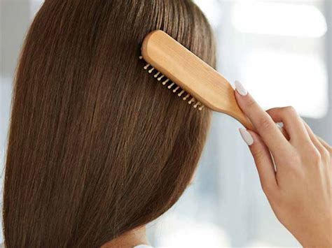 5 Easy Hacks On How To Detangle Matted Hair Extensions