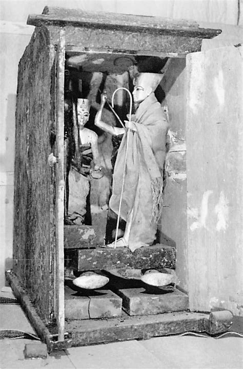 Tutankhamun Harpooning Egyptian Museum Cairo Topics Other Postcard Hippostcard