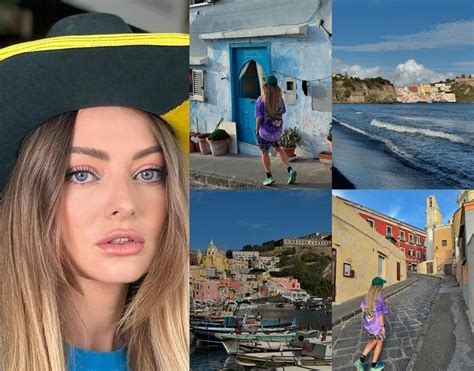 Delia Imagini Fabuloase Din Vacanță Ea și Soțul Ei Explorează Insula Procida Din Italia