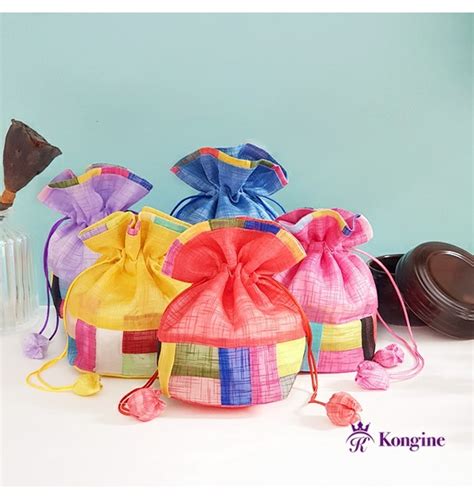 무료배송 5개 전통무늬 색동 복주머니 외국인선물 전통 명절 선물 한국관광기념품 세뱃돈주머니 티몬