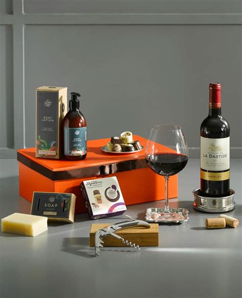Especially For Him T Set Christmas Hampers
