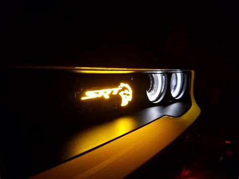 Hellcat Srt X Lume Illuminated Led Grille Badge