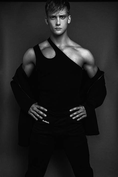 Caston Granger — Gezno Magazine
