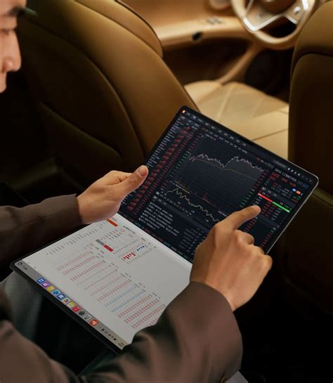 开箱华为折叠电脑：对比 Macbook Air 怎么样？ 数码家电
