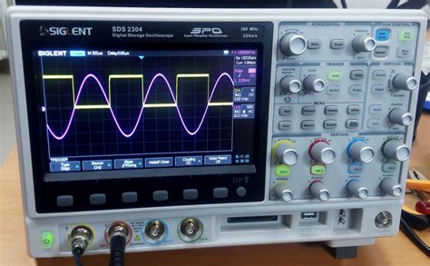 Oscilloscopeอนาล็อกและoscilloscopeดิจิตอล ความแตกต่างคืออะไร บริการผลิตแผงวงจรและประกอบ Pcb