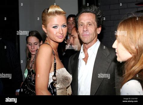 New York Ny Usa 31 August 2006 Paris Hilton Michael Grazer At The Warner Brothers