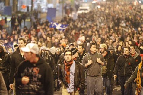 Longue Journée De Manifestations à Montréal La Presse