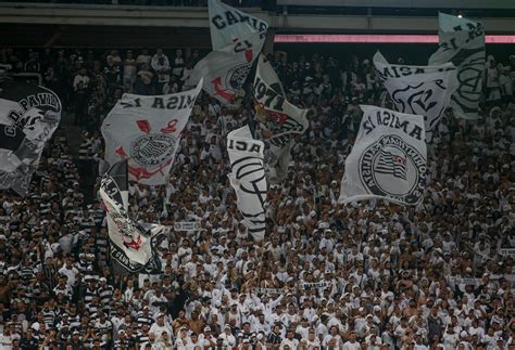 Corinthians Lidera Ranking De Clubes Que Mais Geram Valor Por