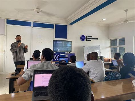 Uyo Aicommunity Pythonmeetup Ai Llm Chatgpt Machinelearning Victor Asuquo