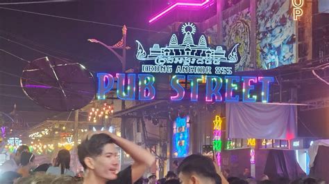 ថ្ងៃ 15 ចូលឆ្នាំ ខ្មែរ Pub Street សៀមរាប Happy Khmer New Year 2024 At Pub Street In Siem Reap