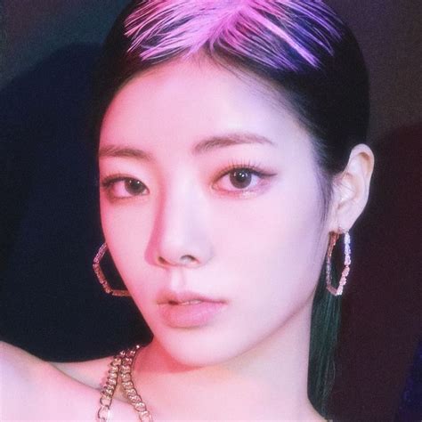 Pin Di 🍒 Su Purple Kiss Icons