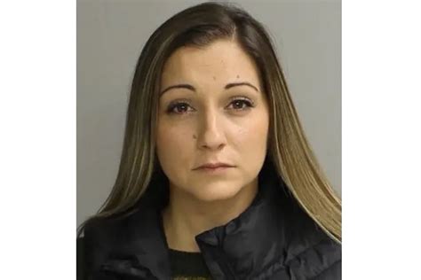 Kelly Schuttes Instagram Twitter And Facebook On Idcrawl